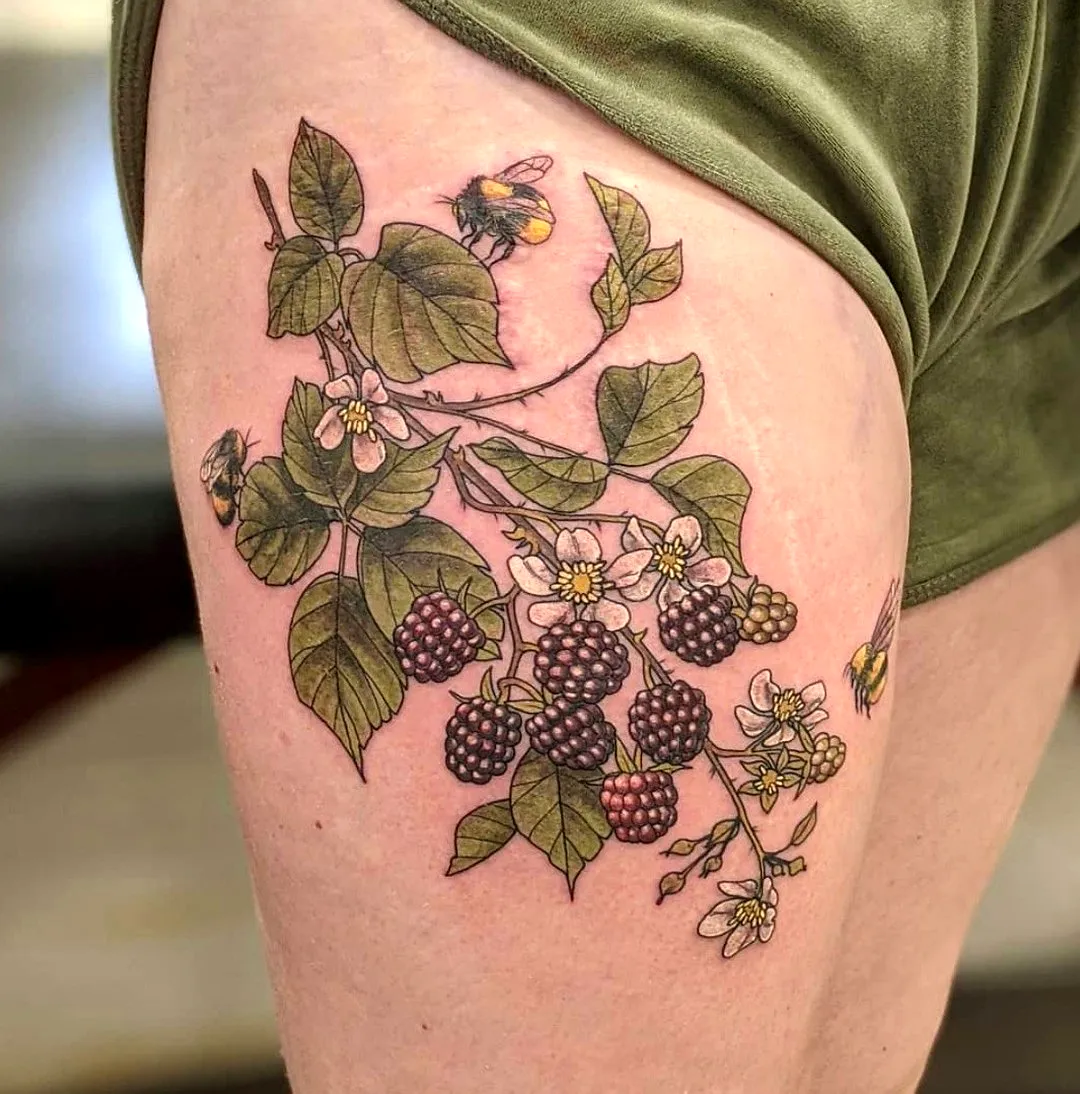 15 Striking Blackberry Tattoo Ideas for Unique Ink Inspiration