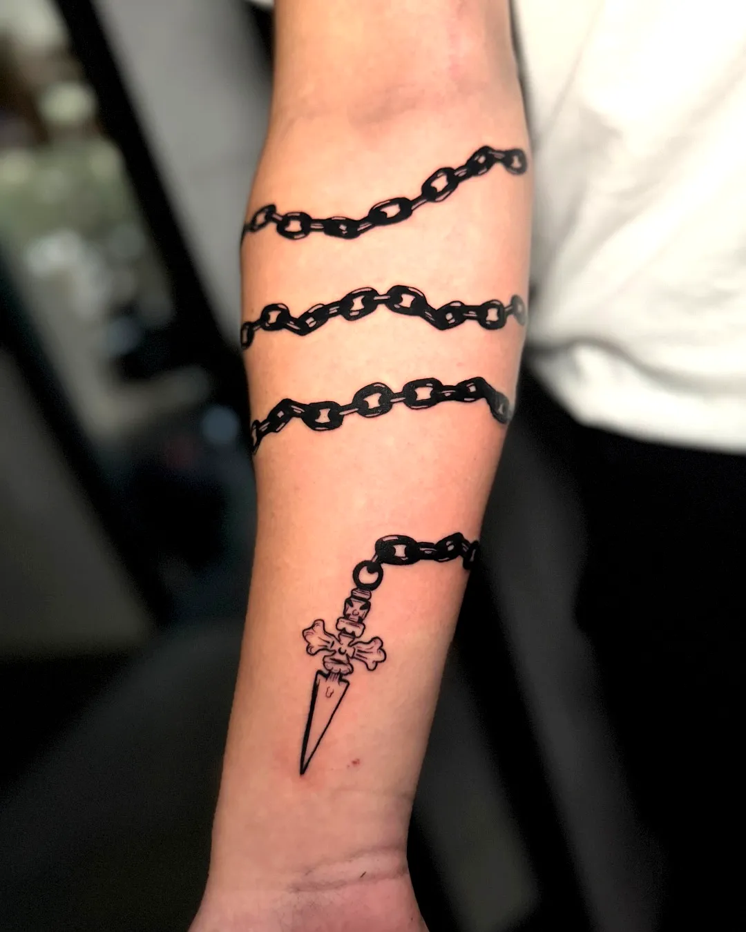 15+ Unique Chains Tattoo Ideas for Bold Ink Inspiration