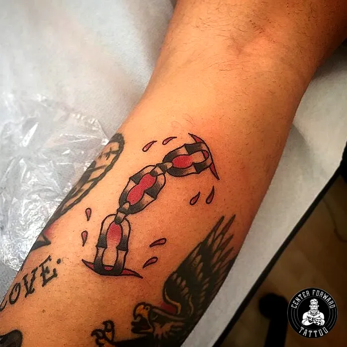 15+ Unique Chains Tattoo Ideas for Bold Ink Inspiration