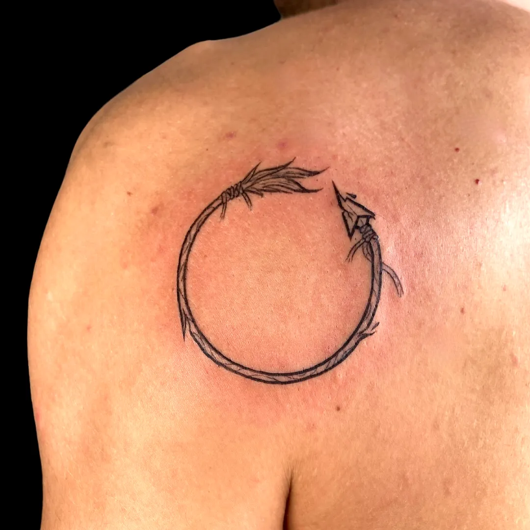 15 Stunning Circle Tattoos Ideas for Timeless Expression