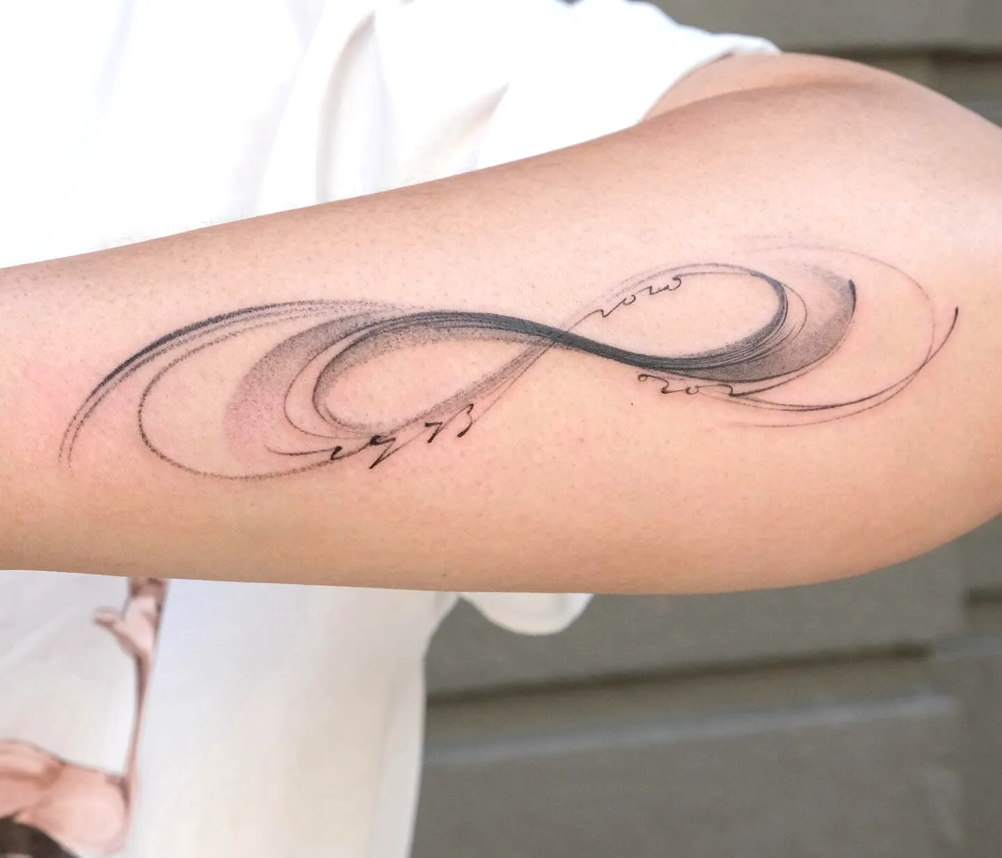 15 Unique Mobius Tattoo Ideas for Timeless Inspiration