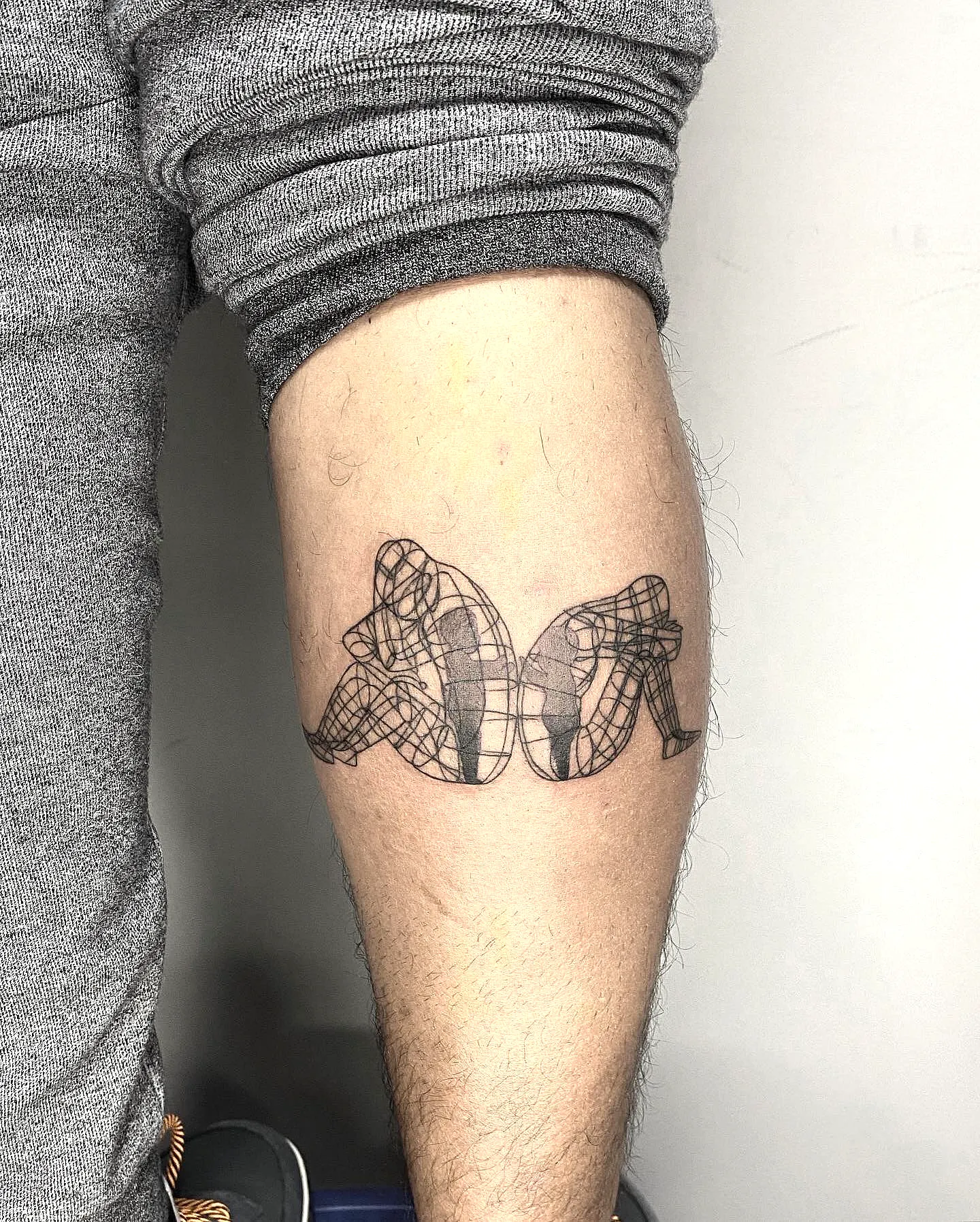 15 Unique Trapped Tattoo Ideas for Bold Expression