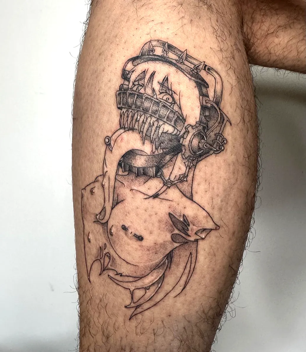 15 Unique Trapped Tattoo Ideas for Bold Expression